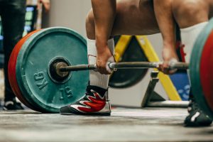 Powerlifting vs Weightlifting: What's the Difference? - Inspire US